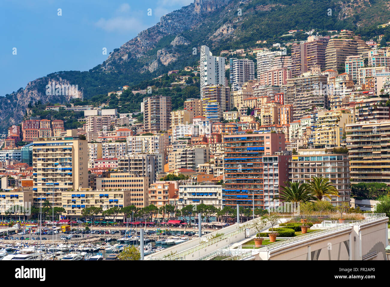 View on modern building of Monte Carlo, Monaco Stock Photo - Alamy