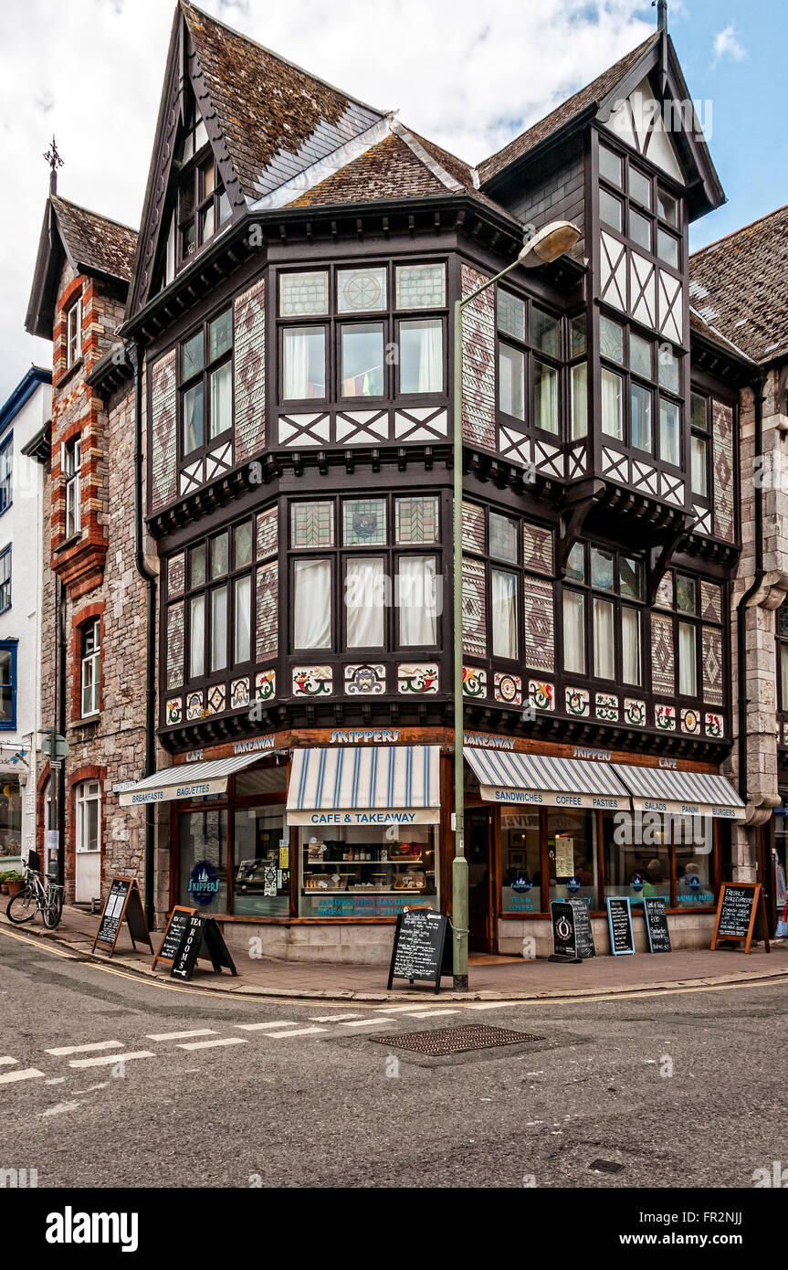 Medieval shop front hi-res stock photography and images - Alamy