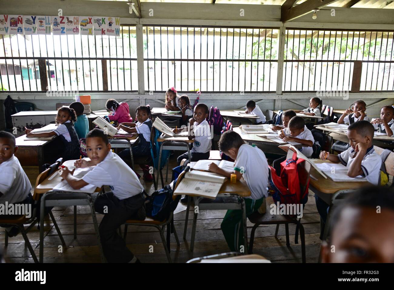 Colombian children in a classroom Stock Photo - Alamy