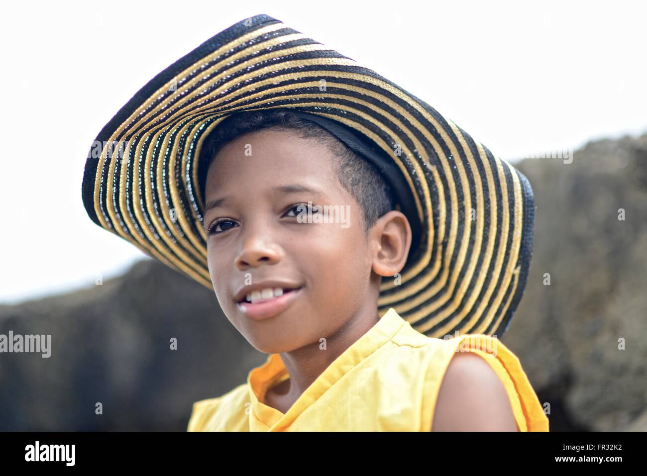 Afro-Colombian dances with colorful traditional clothing Stock Photo ...