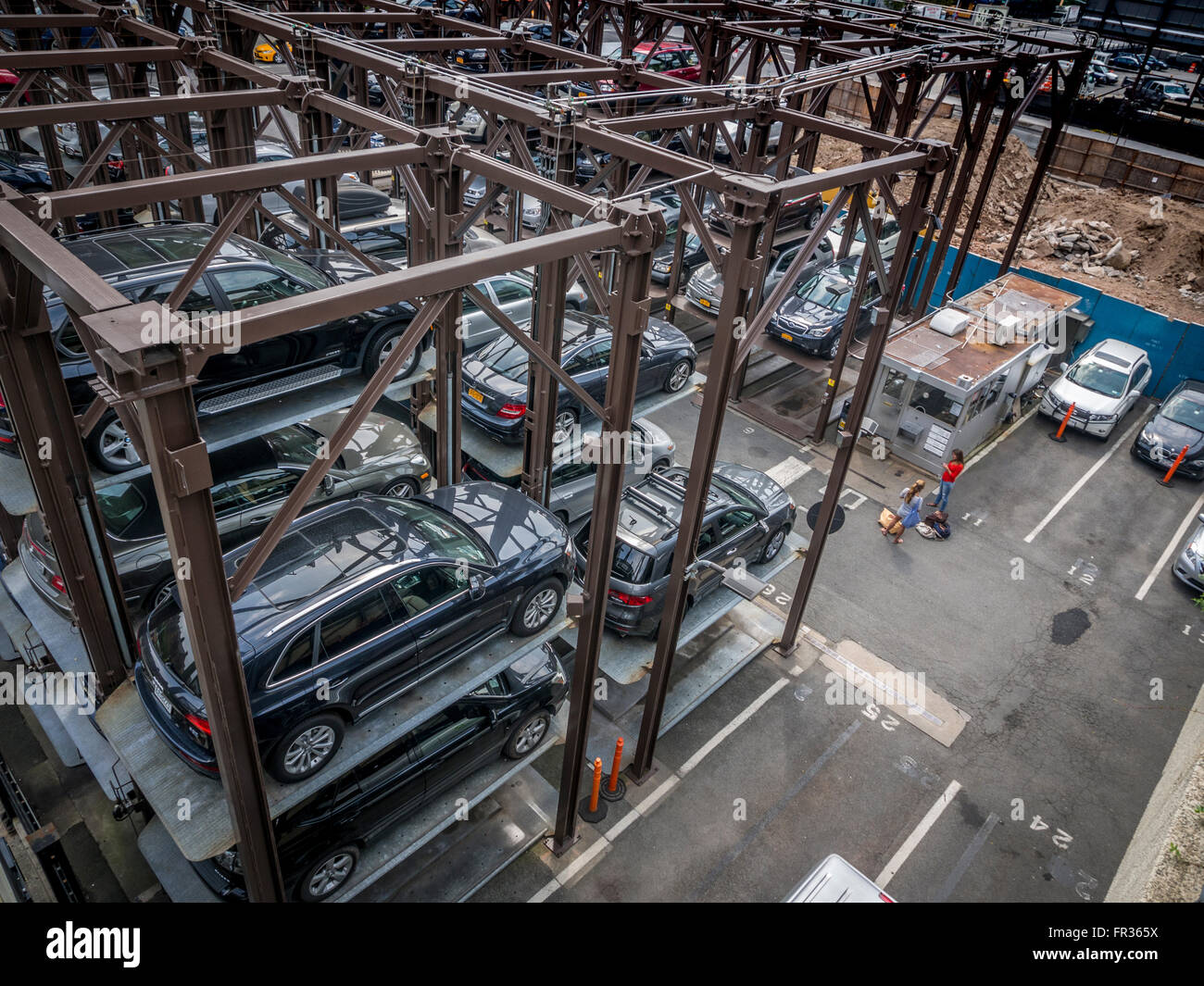 Elevated car parking hi-res stock photography and images - Alamy
