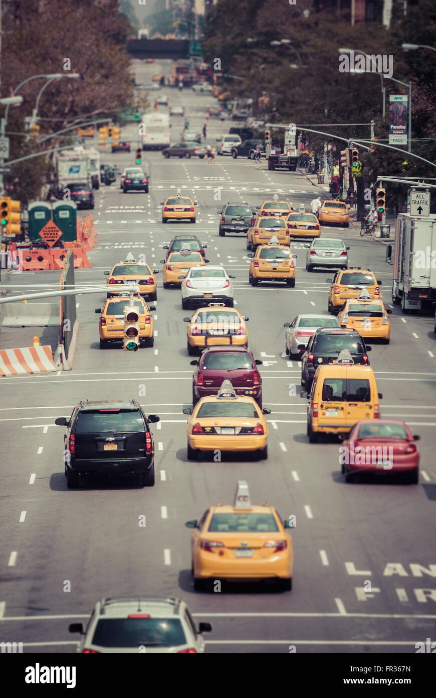 New york road works hi-res stock photography and images - Alamy