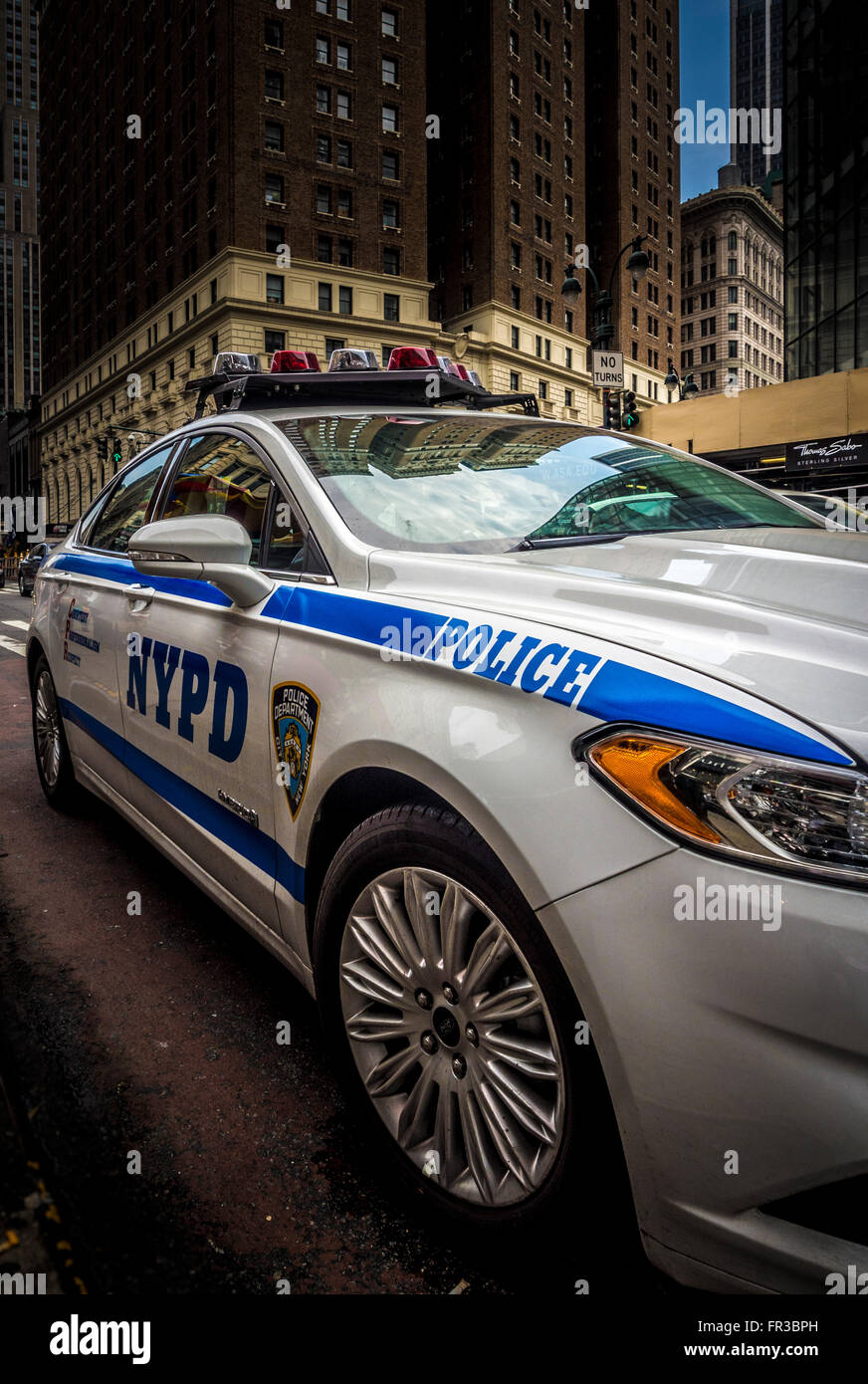 Nypd police patrol car vehicle hi-res stock photography and images - Alamy