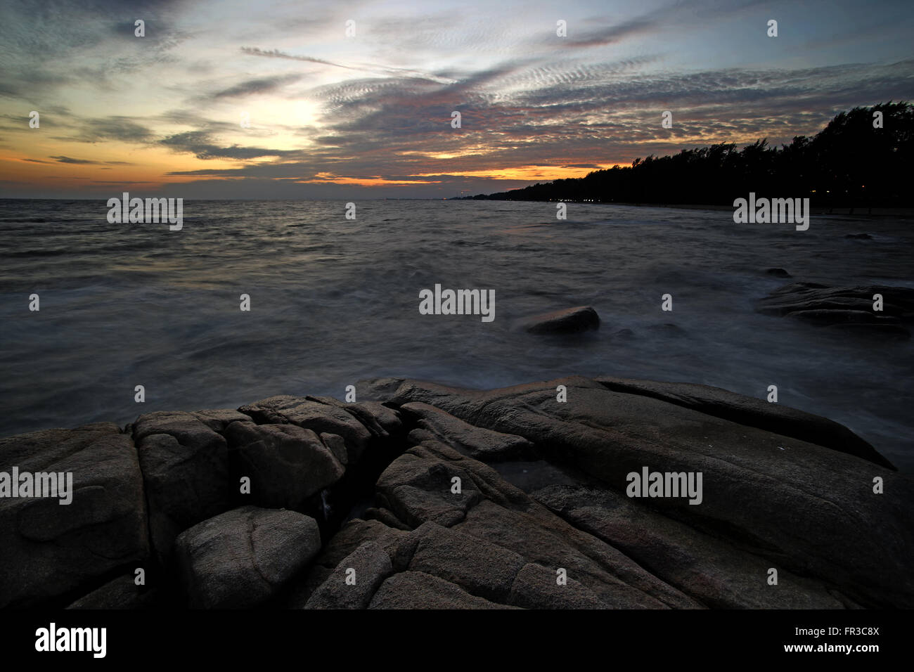 Mist over sea hi-res stock photography and images - Alamy