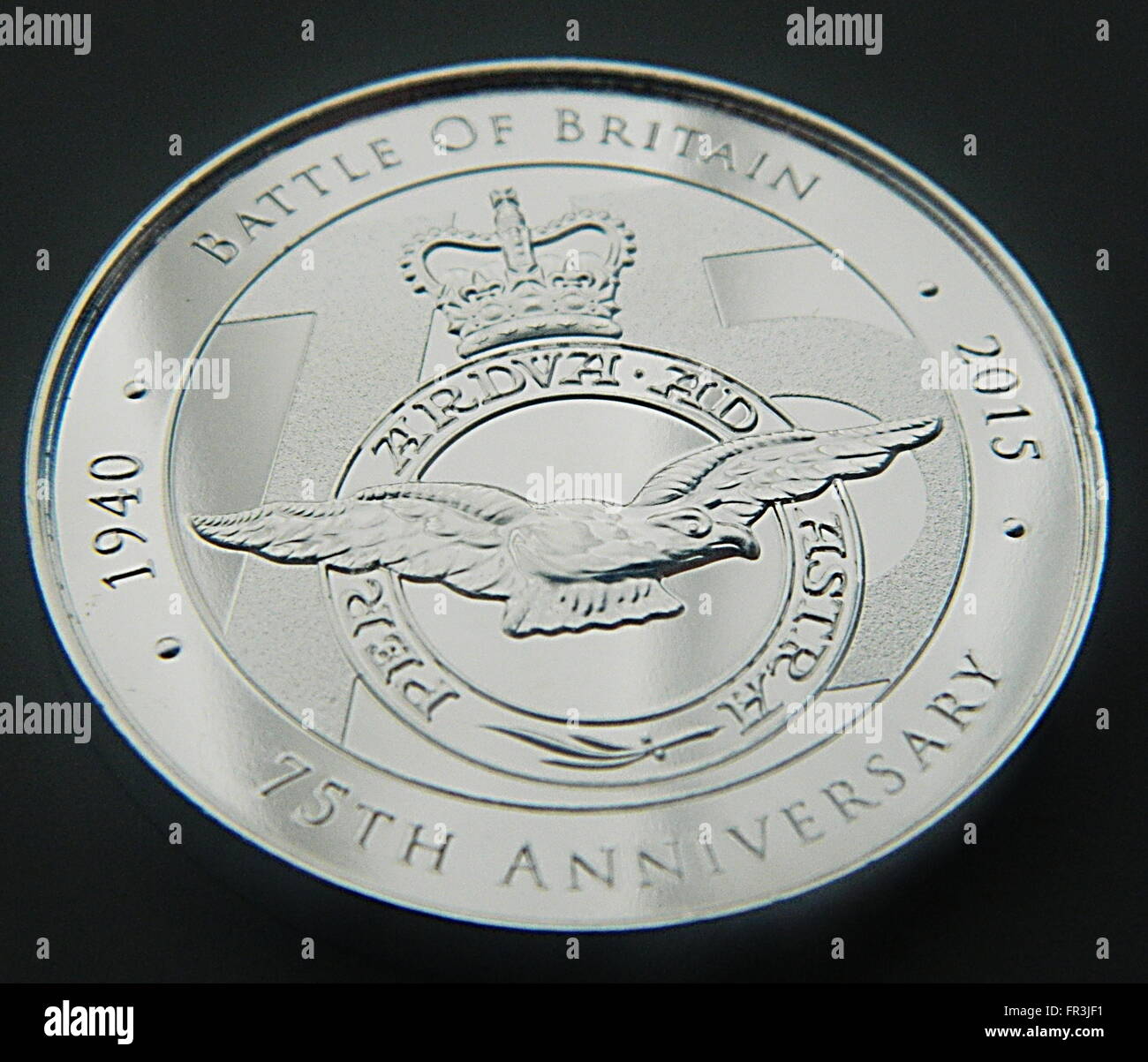 Battle Of Britain 75th Anniversary Commemorative Coin Stock Photo - Alamy