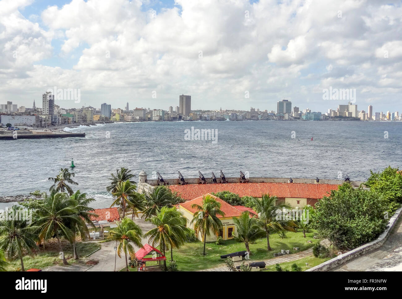 waterside city view of Havana, the capital city of Cuba Stock Photo - Alamy