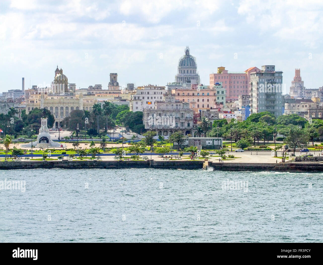 waterside city view of Havana, the capital city of Cuba Stock Photo - Alamy
