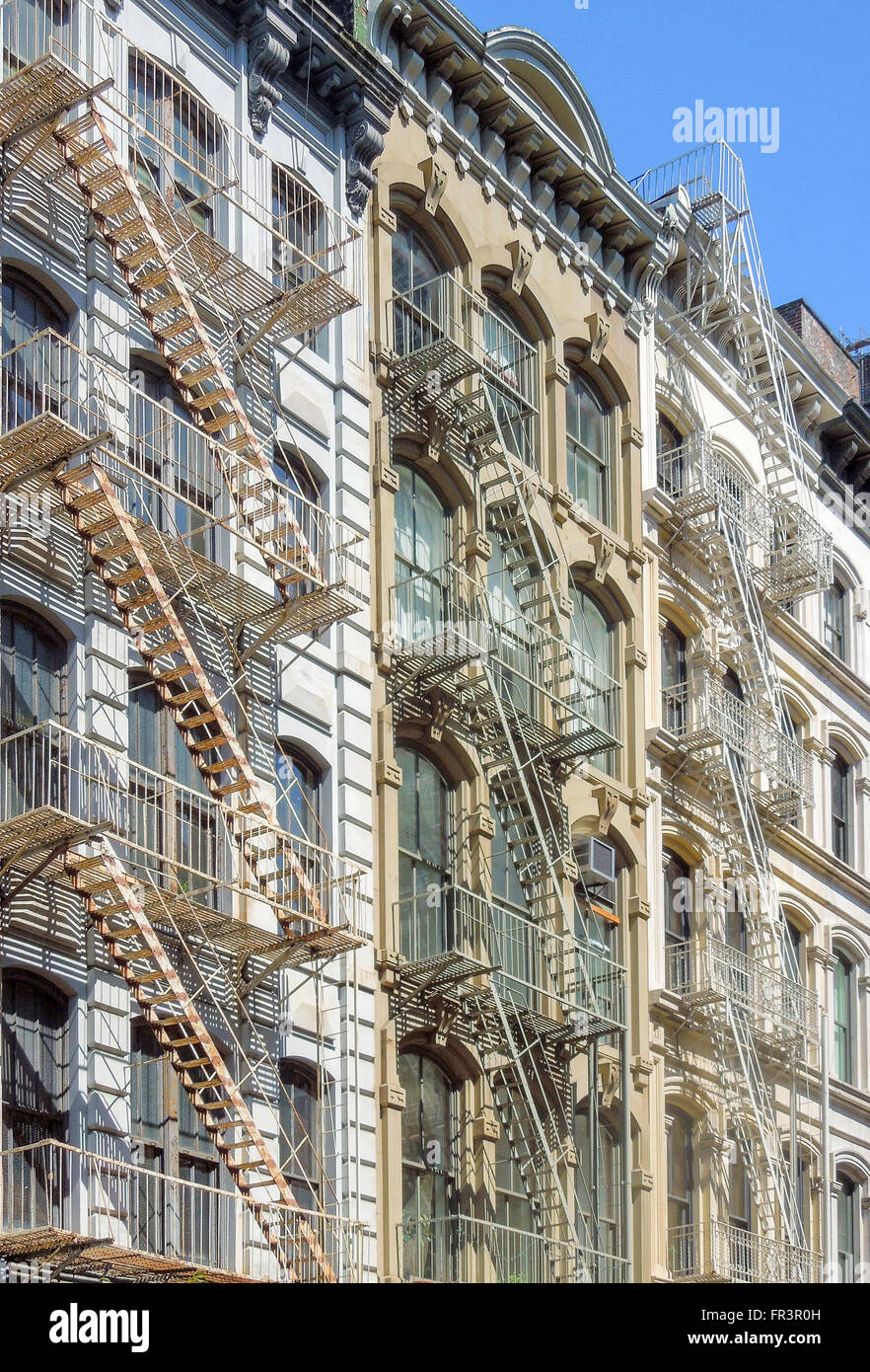 New york city usa nyc urban railing hi-res stock photography and images ...