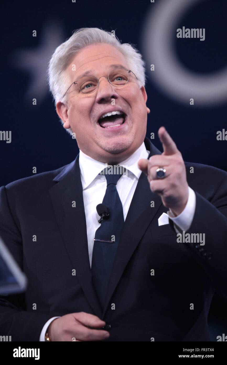 American political commentator hi-res stock photography and images - Alamy