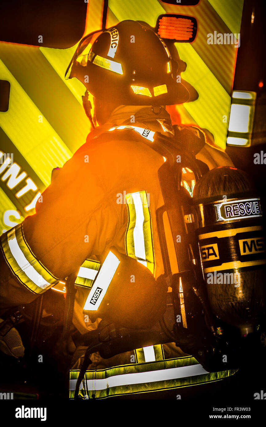 Fireman in uniform hi-res stock photography and images - Alamy