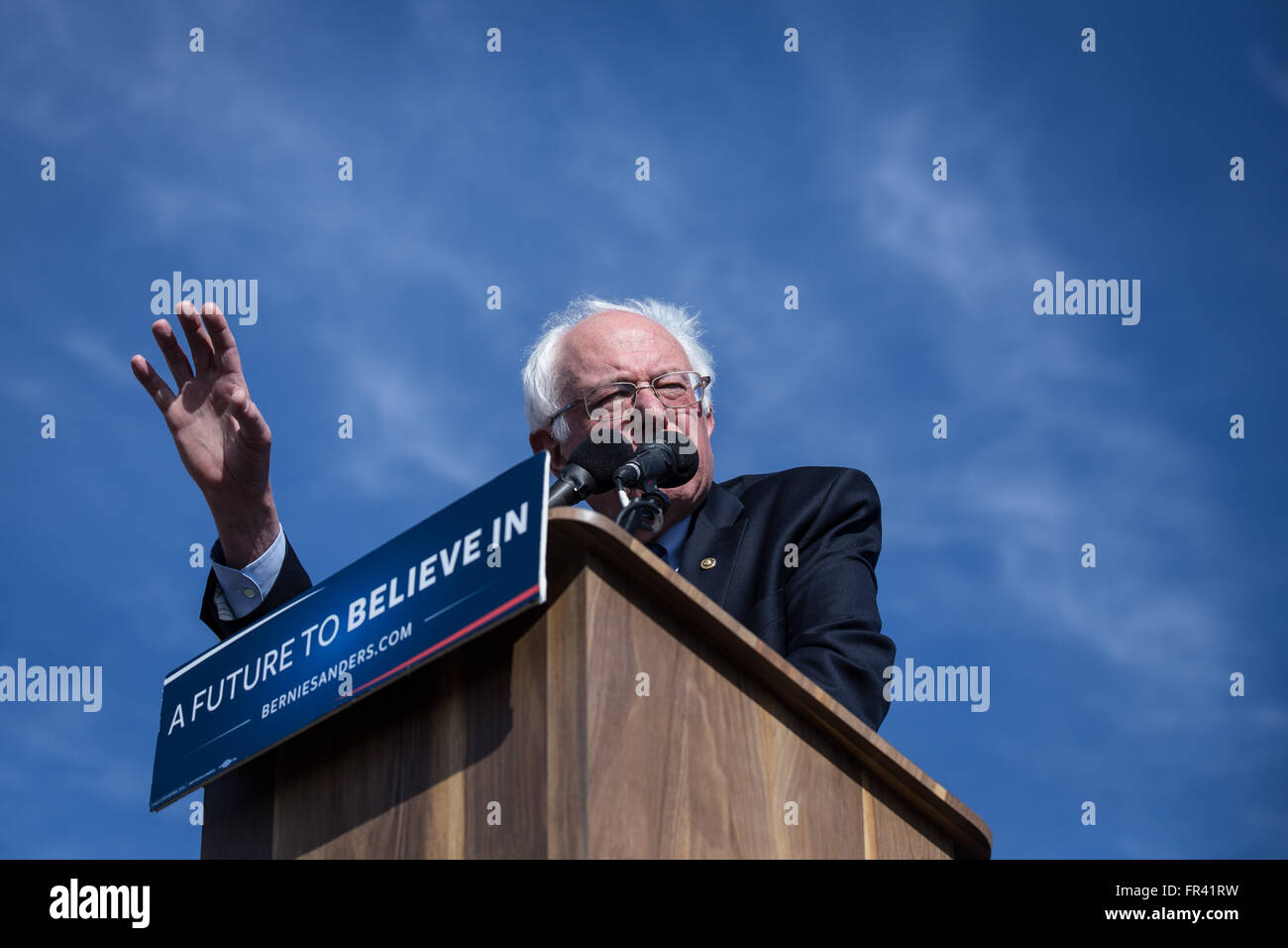 Candidate presentation hi-res stock photography and images - Alamy