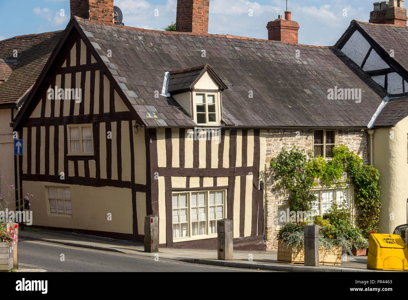 Historic timber framed house hi-res stock photography and images - Alamy