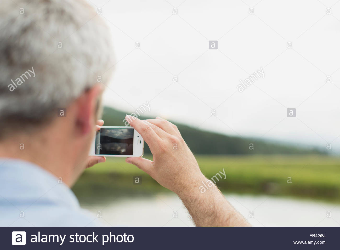 Take picture hi-res stock photography and images - Alamy