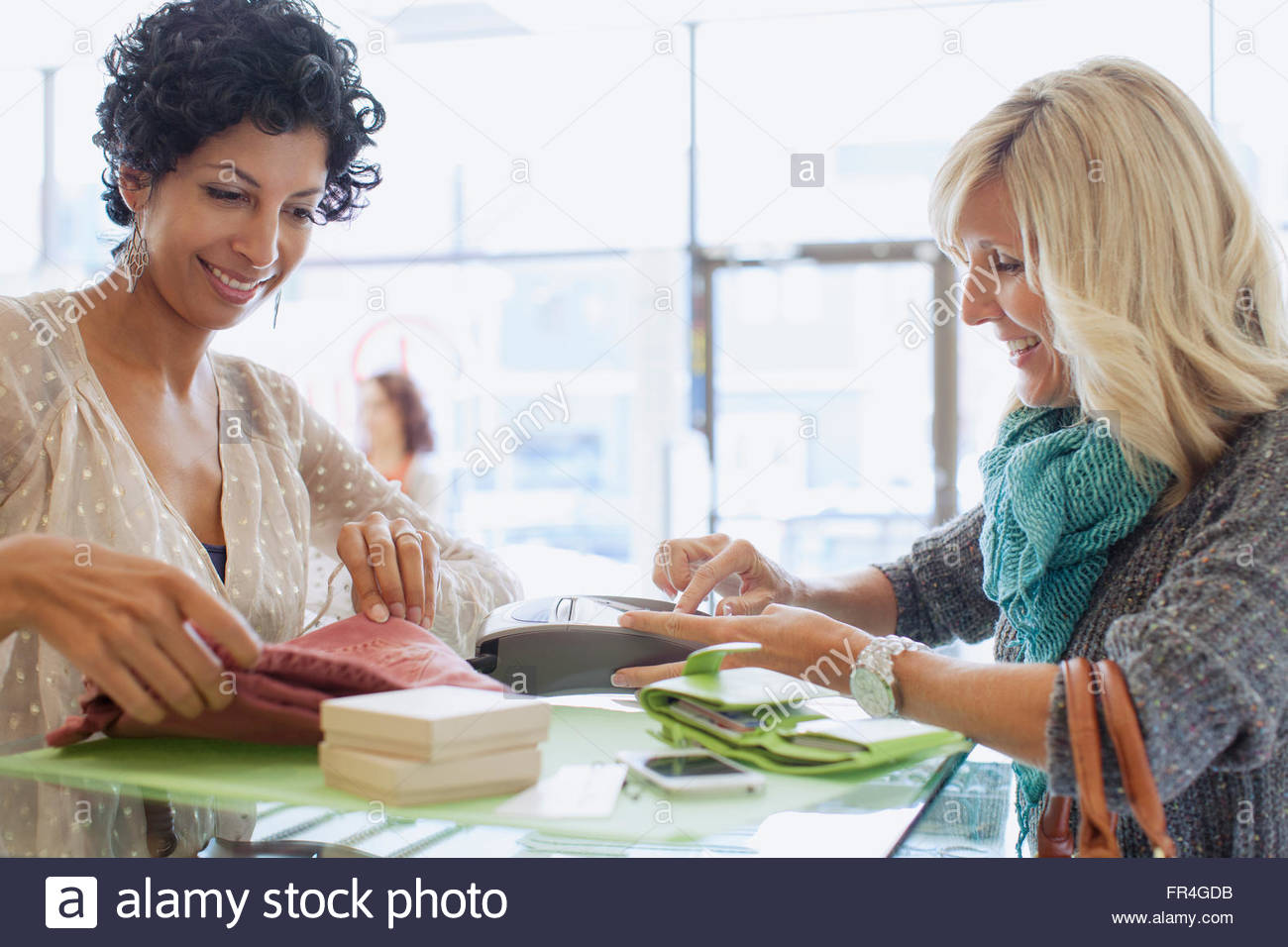 Modern debit card hi-res stock photography and images - Alamy