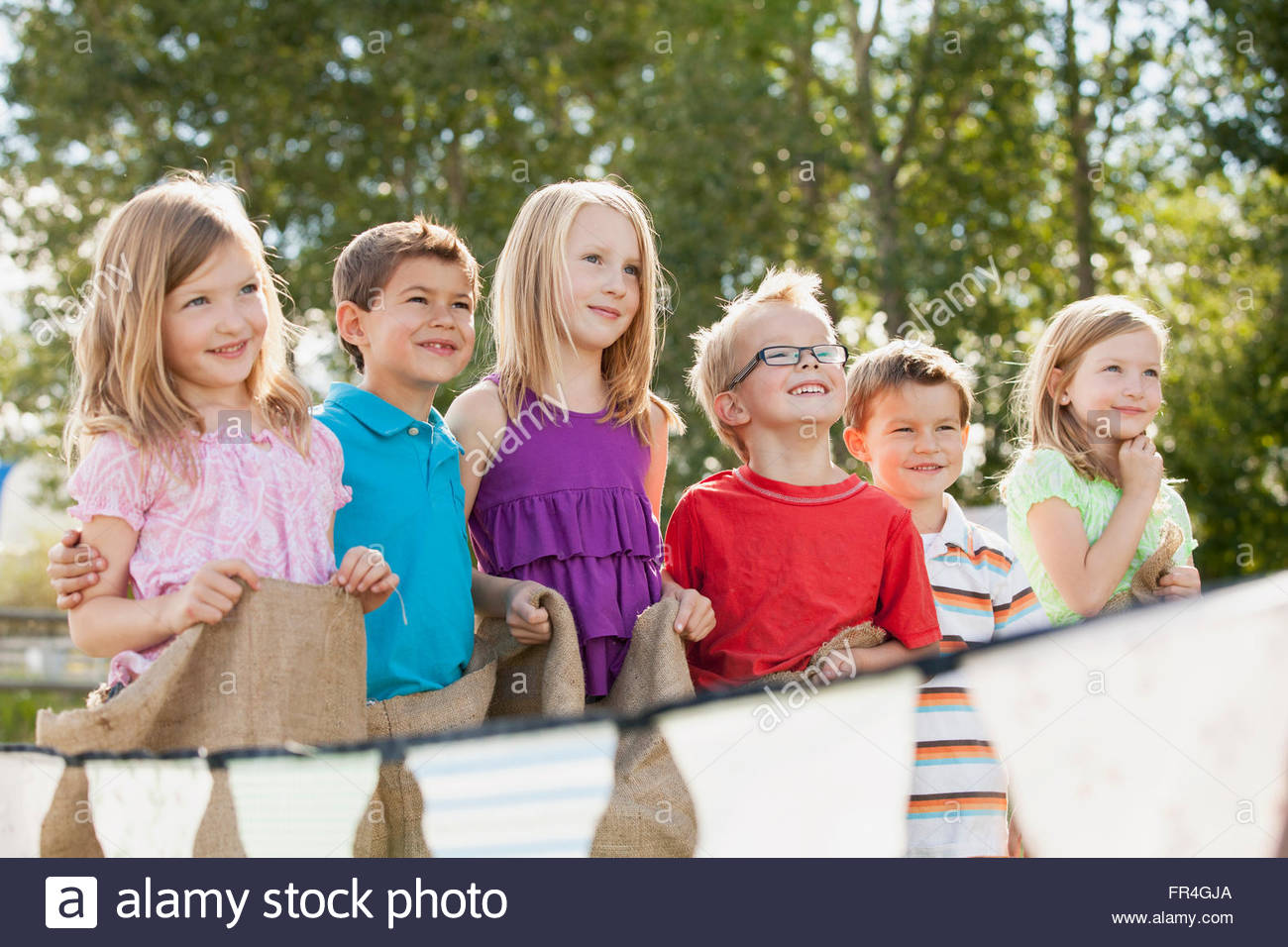 Sack Race Children Stock Photos & Sack Race Children Stock Images - Alamy