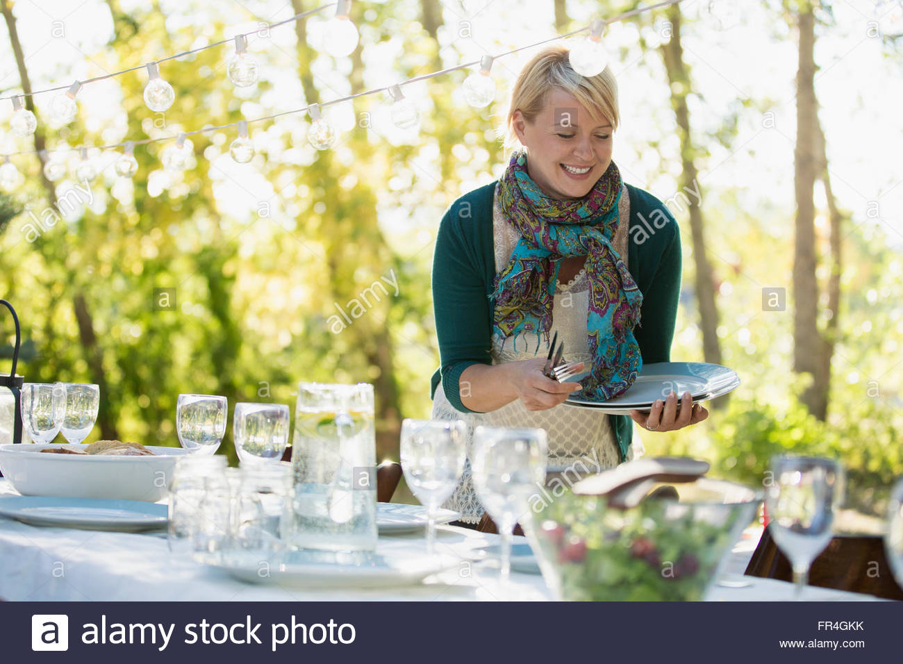 Family reunion dinner hi-res stock photography and images - Alamy