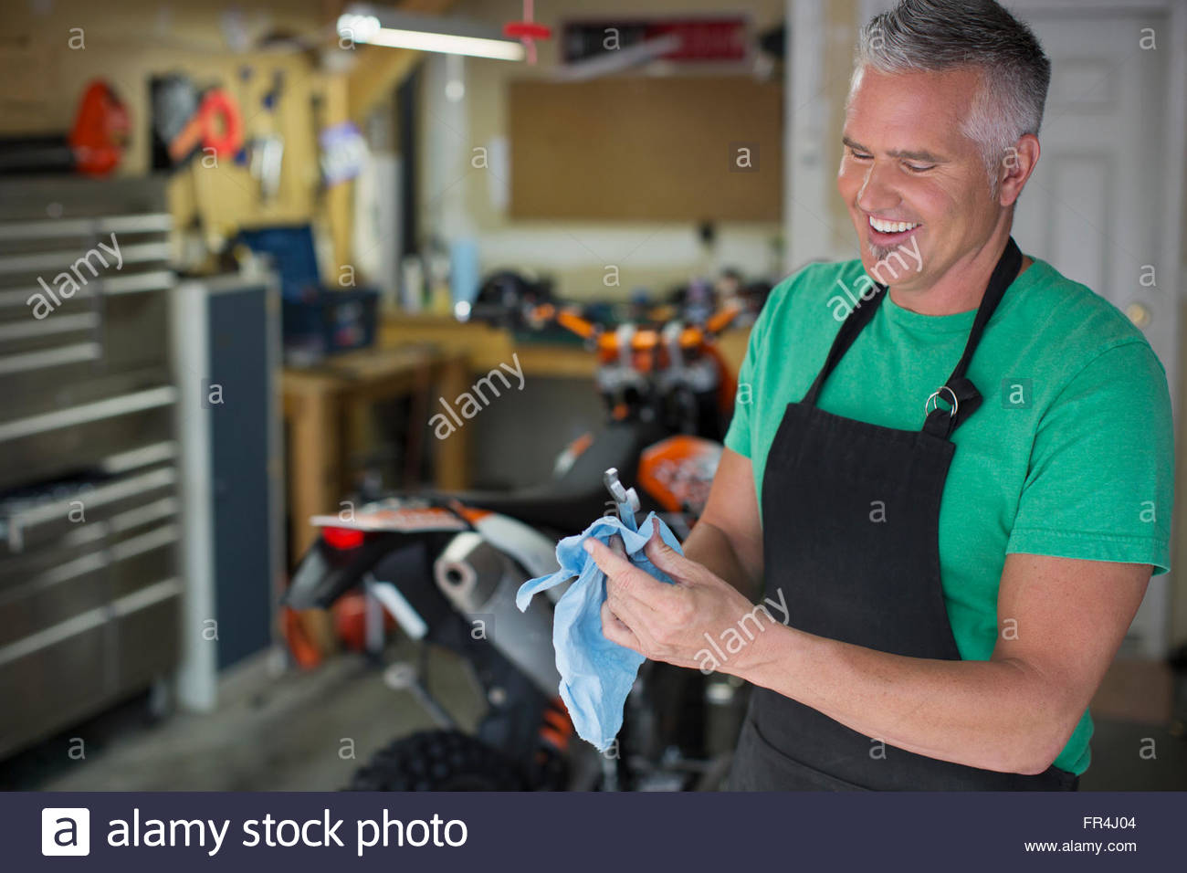 Wrench off hi-res stock photography and images - Alamy