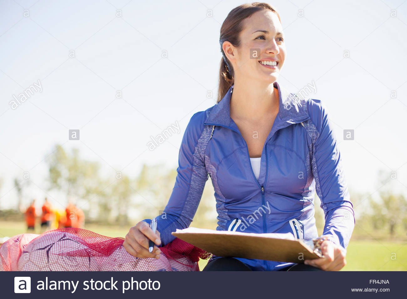 Soccer player bench hi-res stock photography and images - Alamy