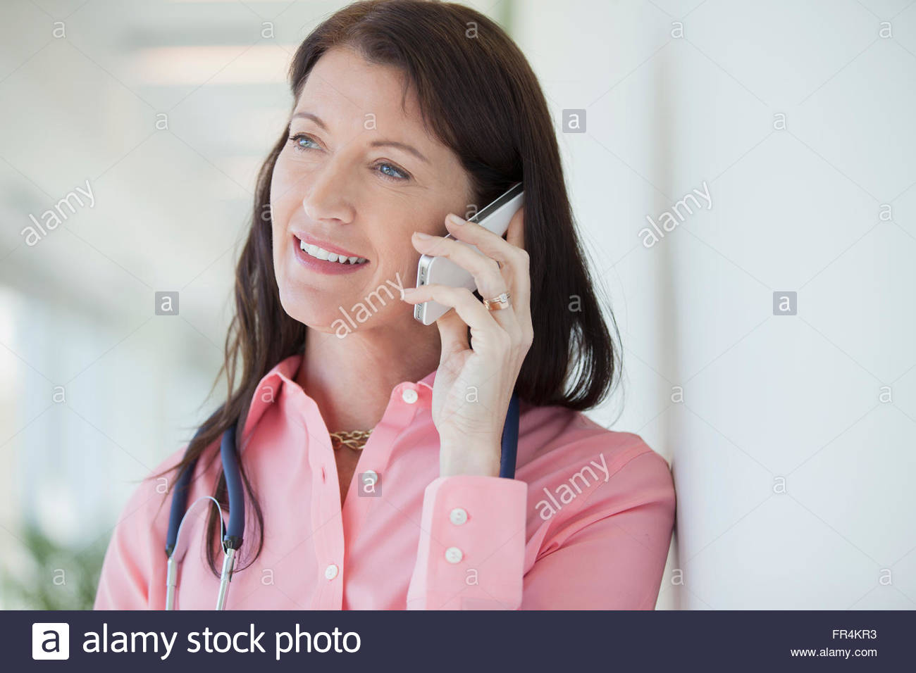 Doctor patient conversation hi-res stock photography and images - Alamy
