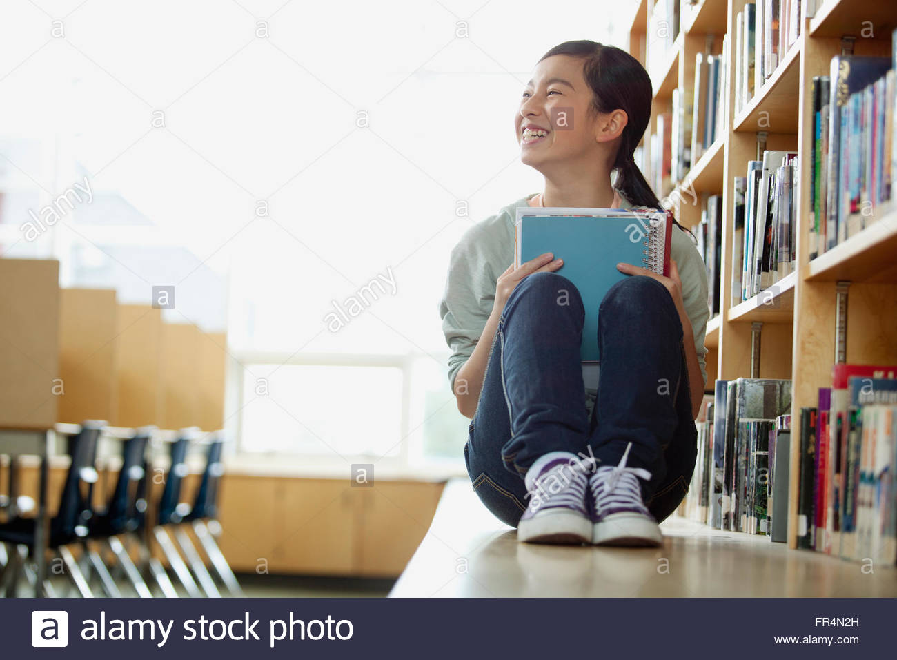 Asian middle hi-res stock photography and images - Alamy