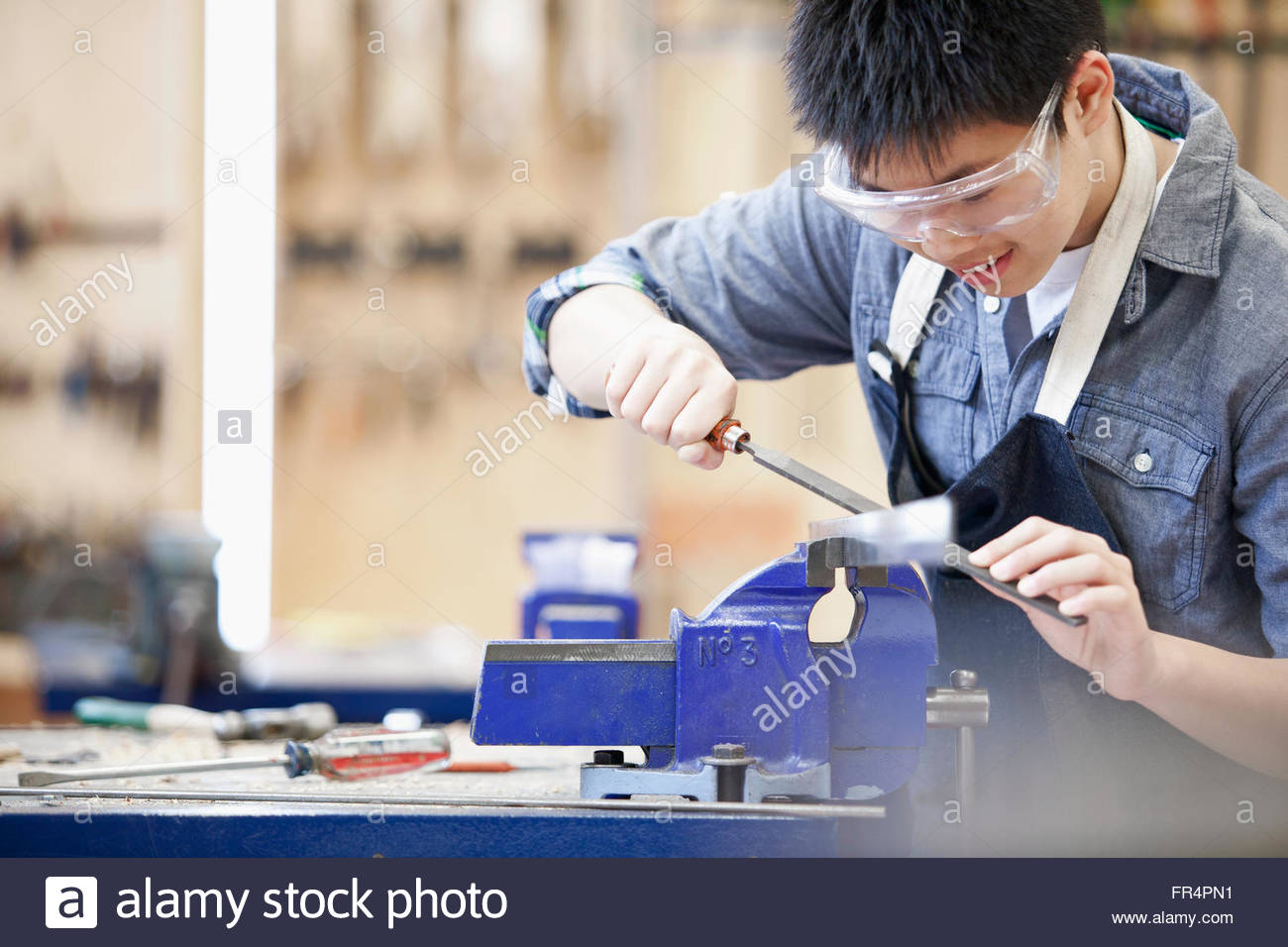 Asian middle hi-res stock photography and images - Alamy
