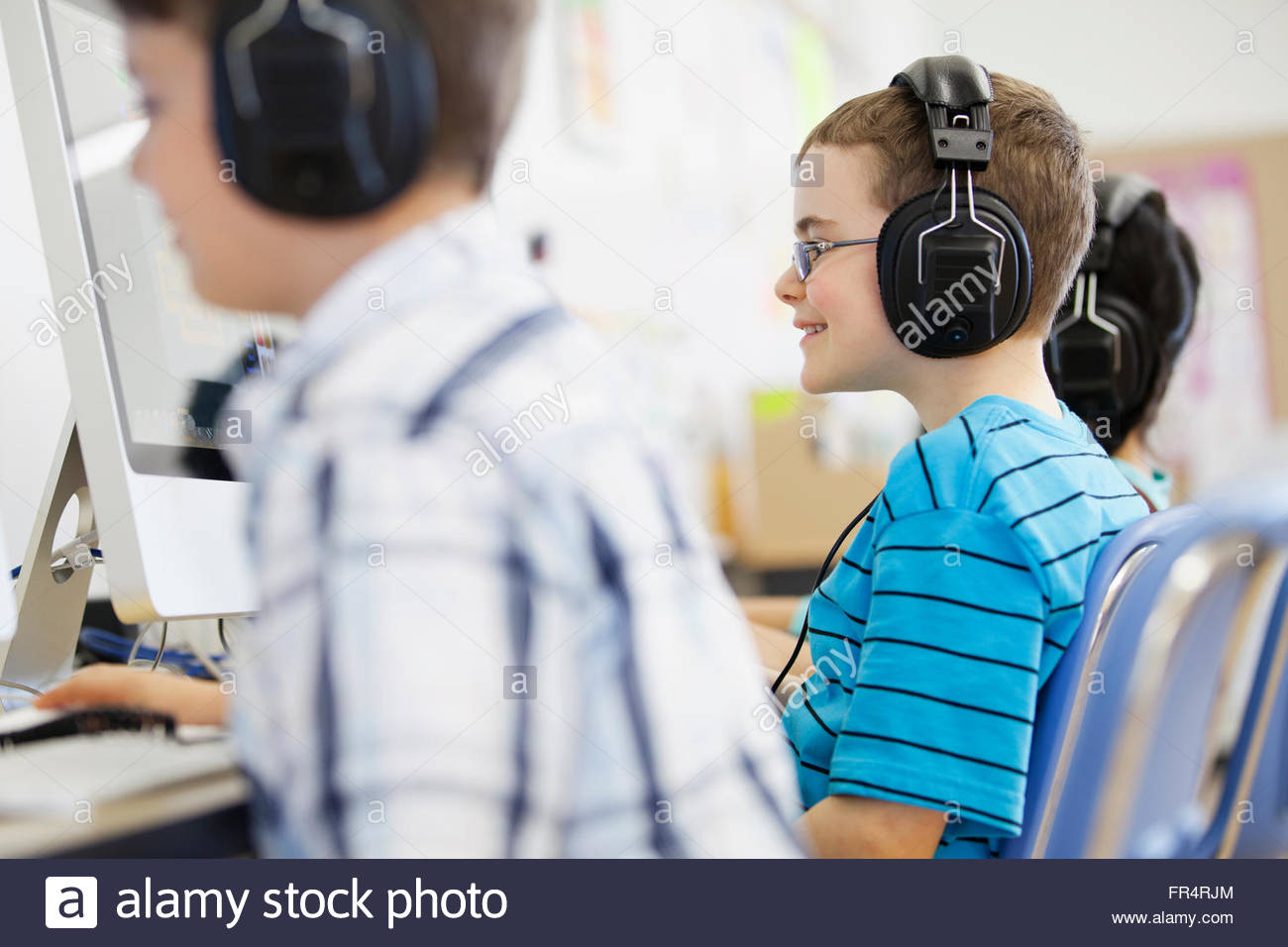 Headphones plugged in hi-res stock photography and images - Alamy