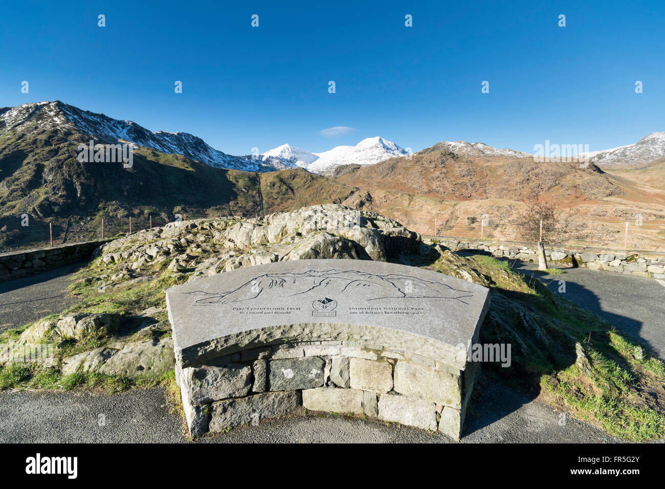 View towards Yr Wyddfa Snowdon mountain Gallt y Wenallt Crib Goch and ...