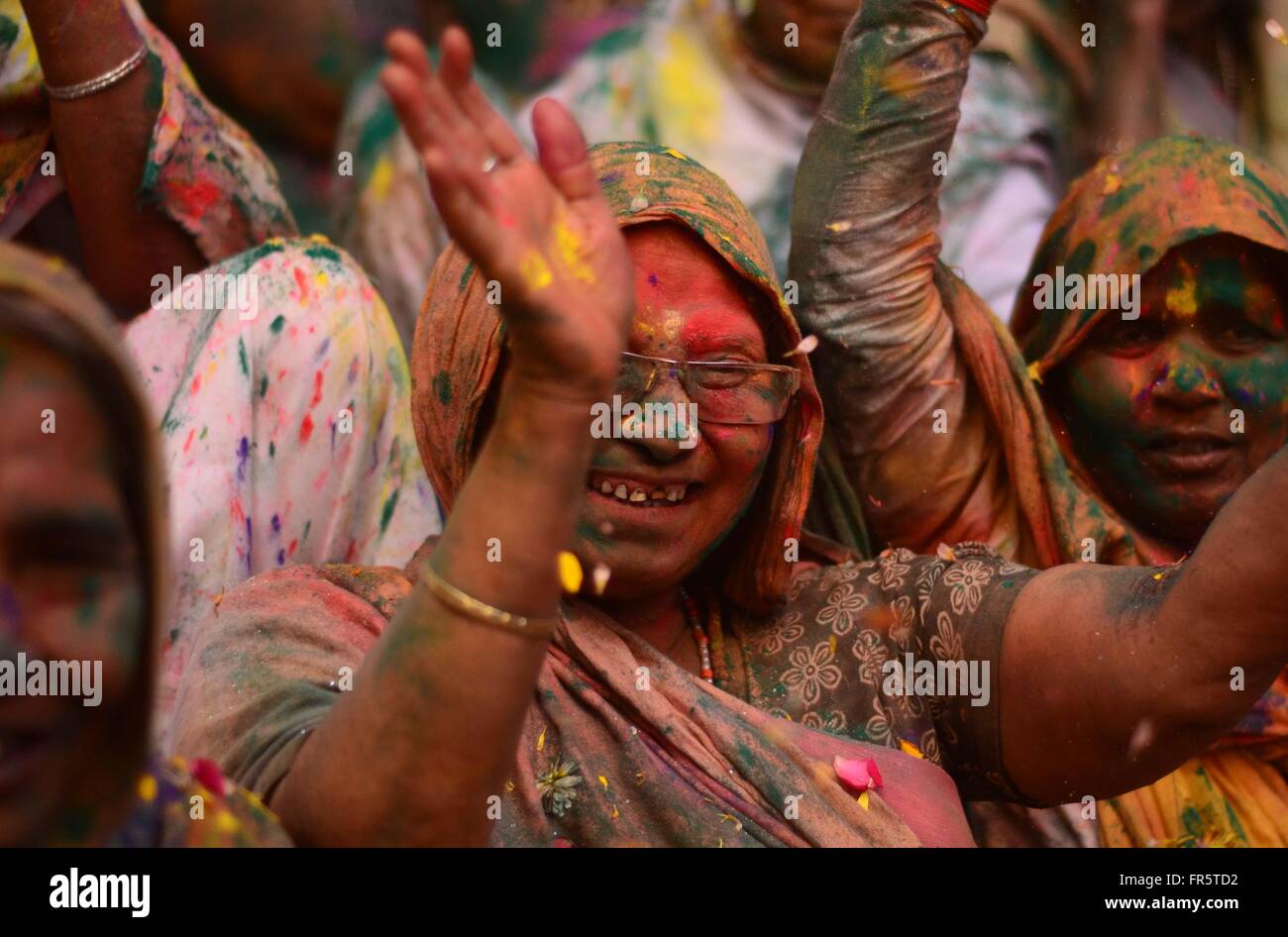 Mathura, Uttar Pradesh, India. 21st Mar, 2016. Mathura: Widow dance ...