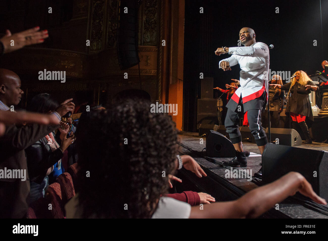 Kanye wests album life pablo hi-res stock photography and images - Alamy