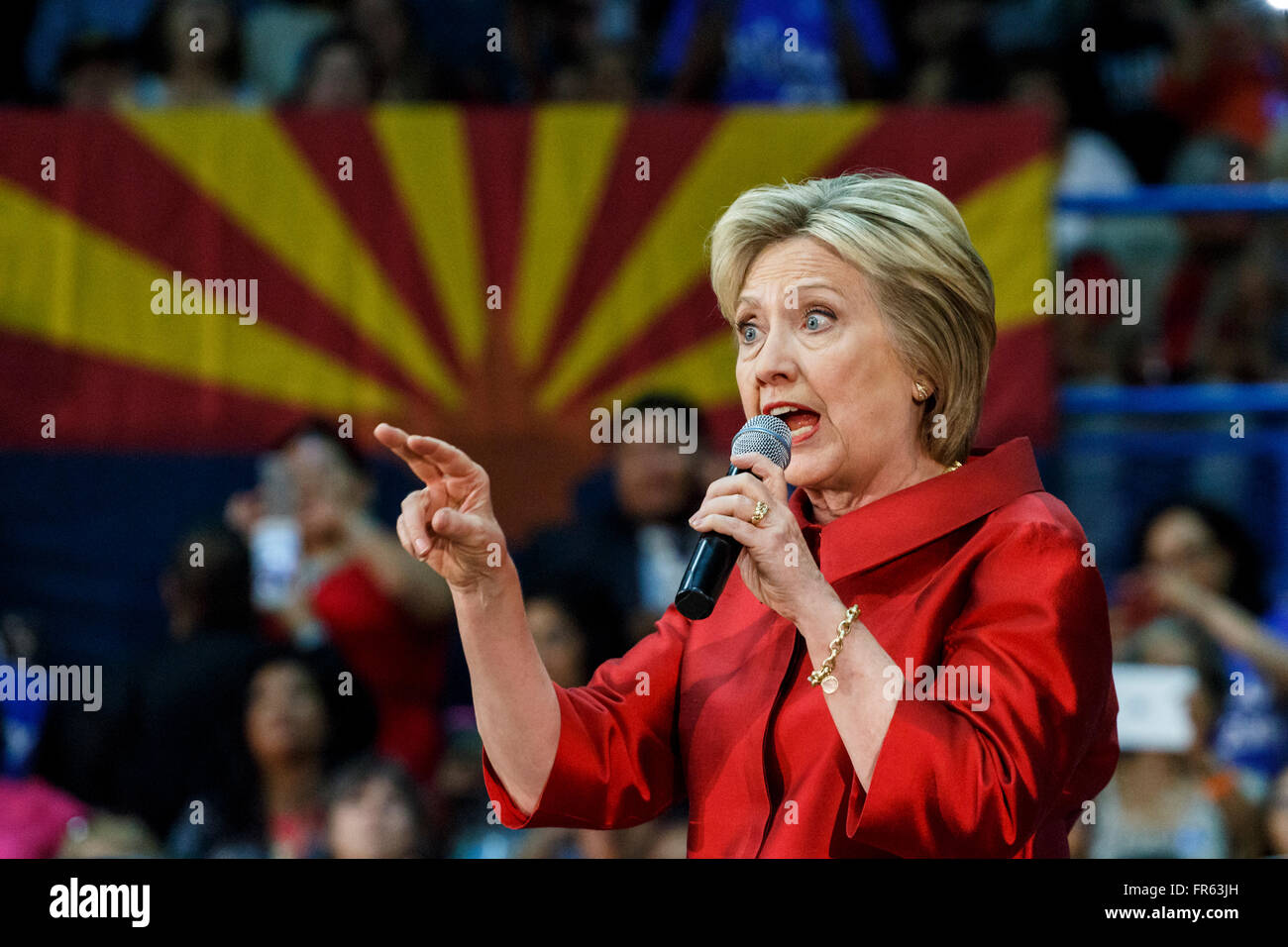 Phoenix, Arizona, USA. 21th March, 2016. Former Secretary of State ...
