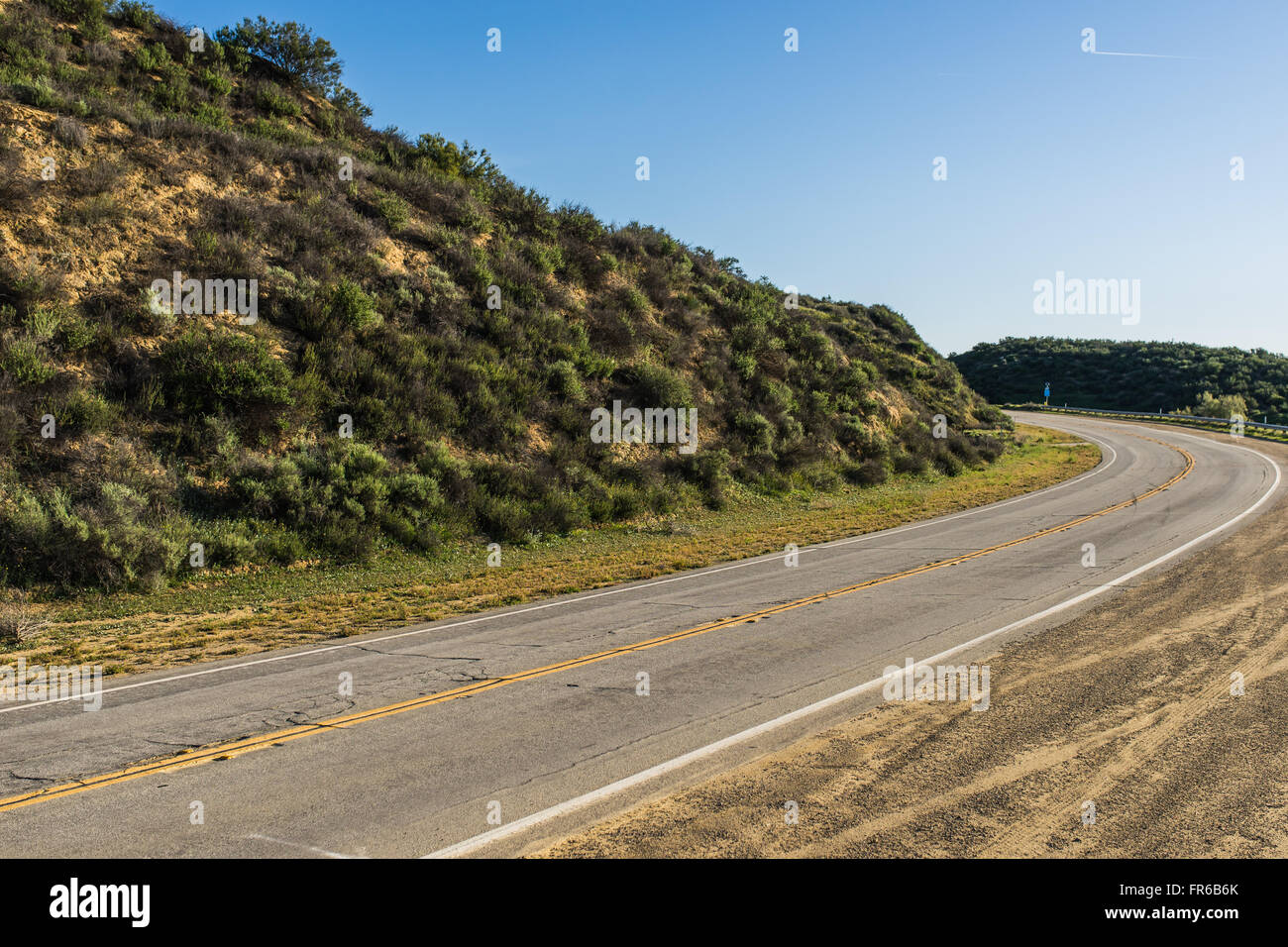 Bending mountain roads hi-res stock photography and images - Alamy