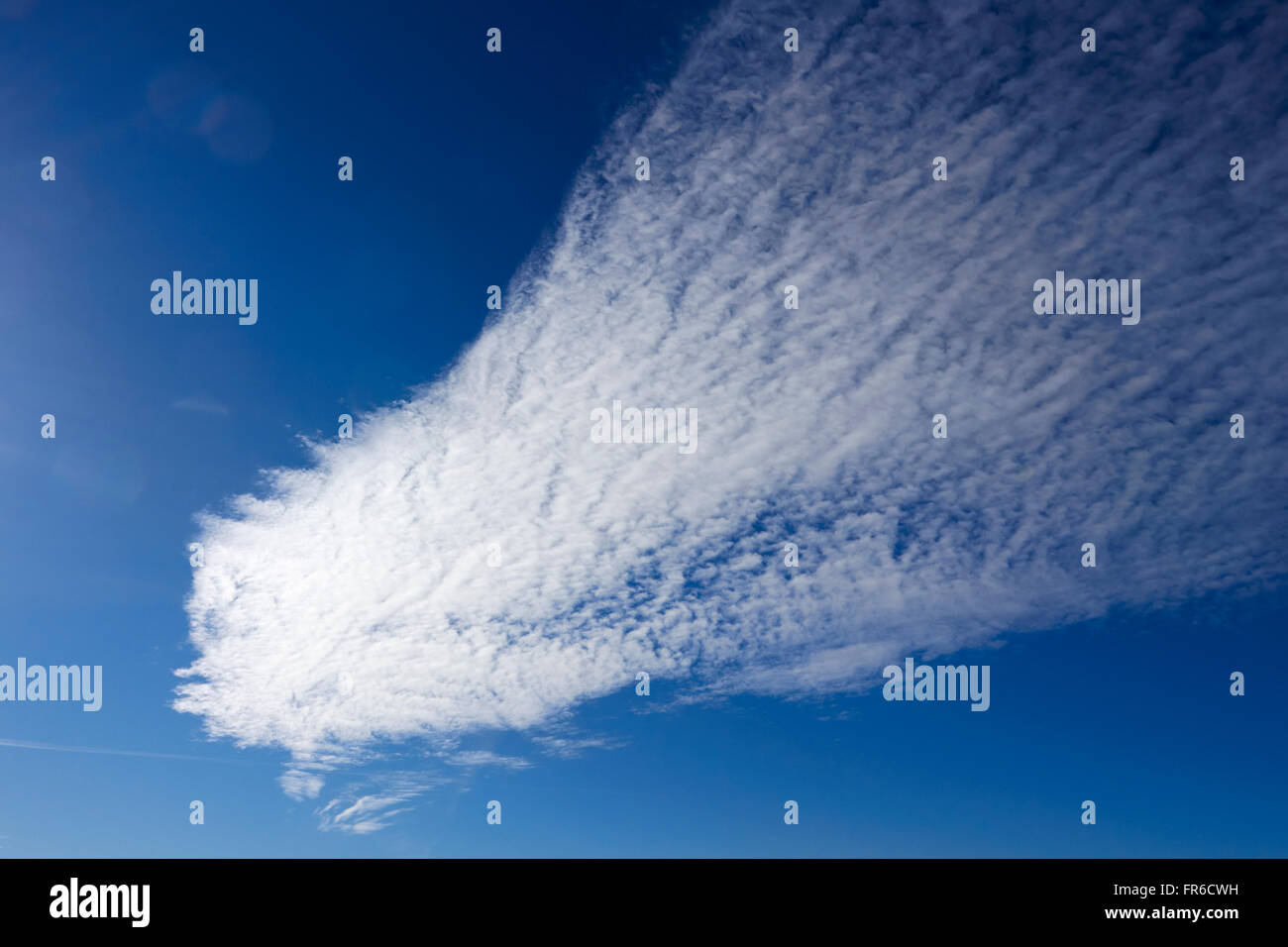 Natural altocumulus hi-res stock photography and images - Alamy