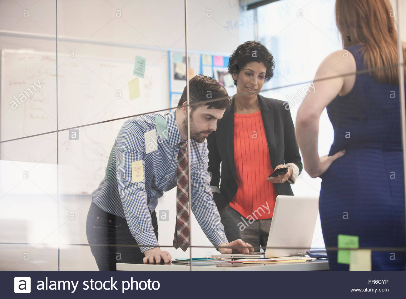 3 4 notes hi-res stock photography and images - Alamy