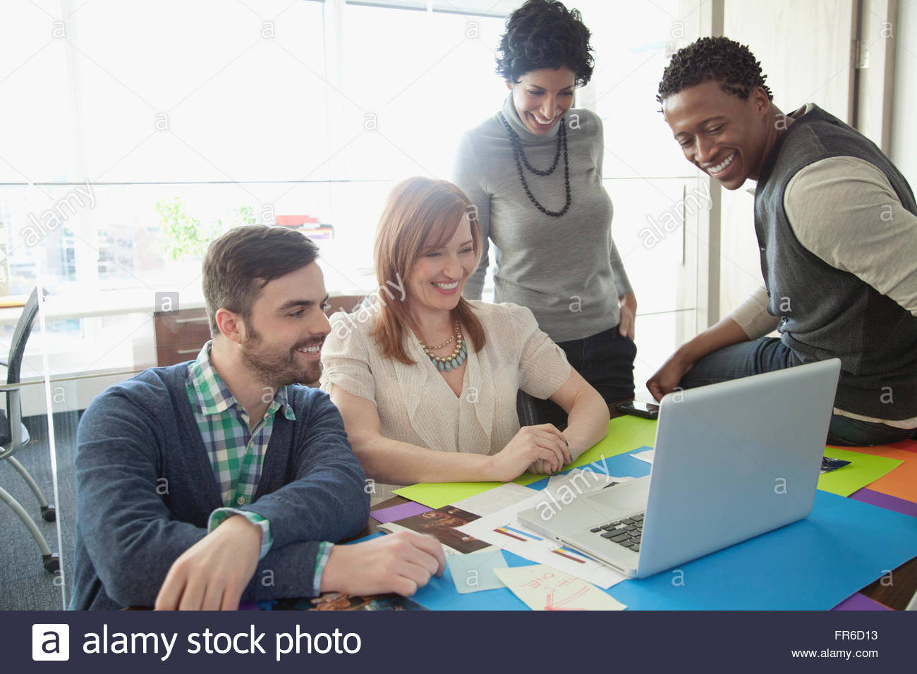 office group in discussion Stock Photo - Alamy