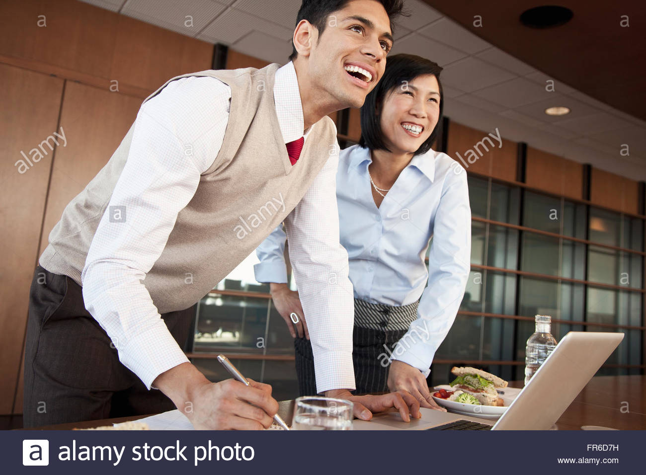 Business luncheon hi-res stock photography and images - Alamy