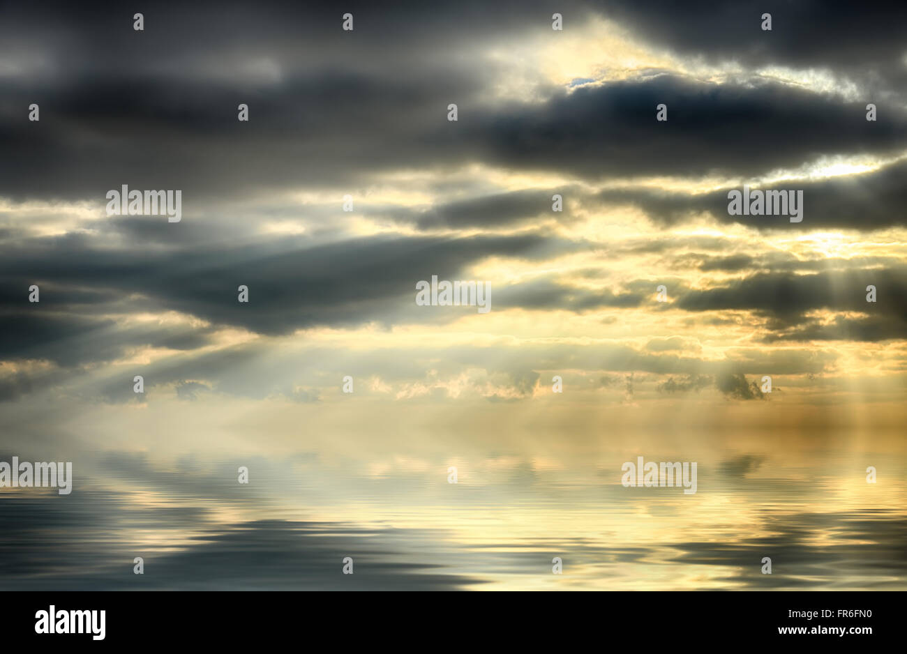 Sea and sky reflection hi-res stock photography and images - Alamy