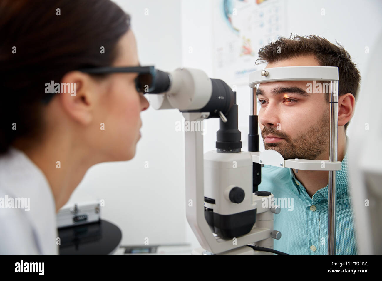 Tonometer Eye Pressure High Resolution Stock Photography and Images - Alamy