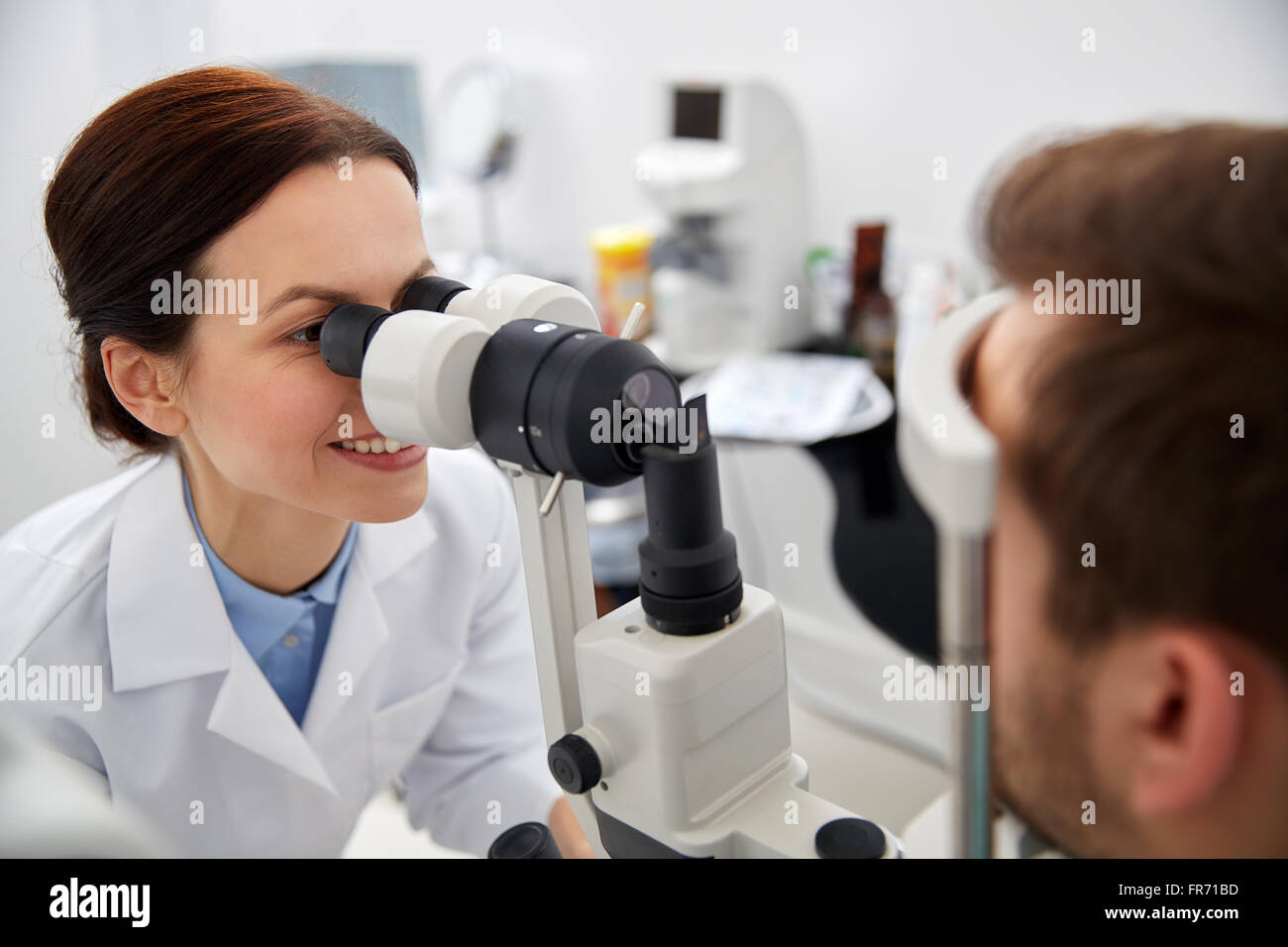 Tonometer Eye High Resolution Stock Photography and Images - Alamy