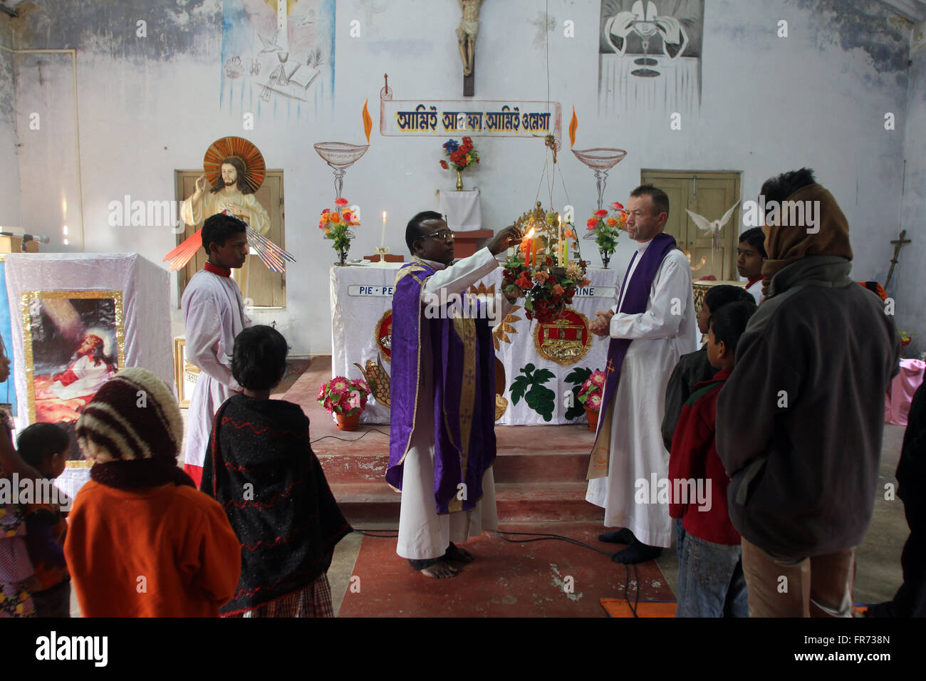 Catholic communion india hi-res stock photography and images - Alamy