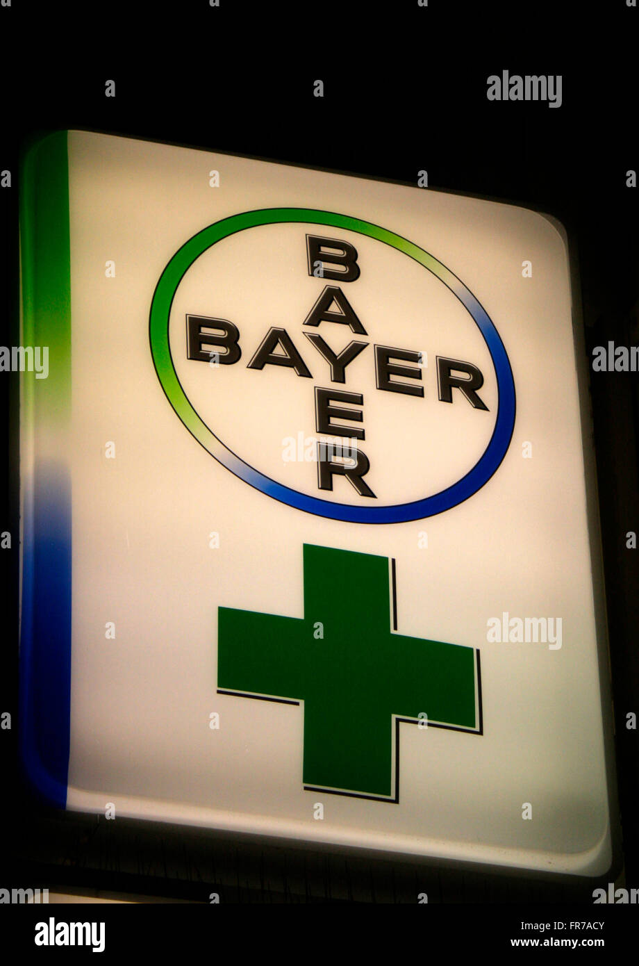 Bayer ag logo hi-res stock photography and images - Alamy