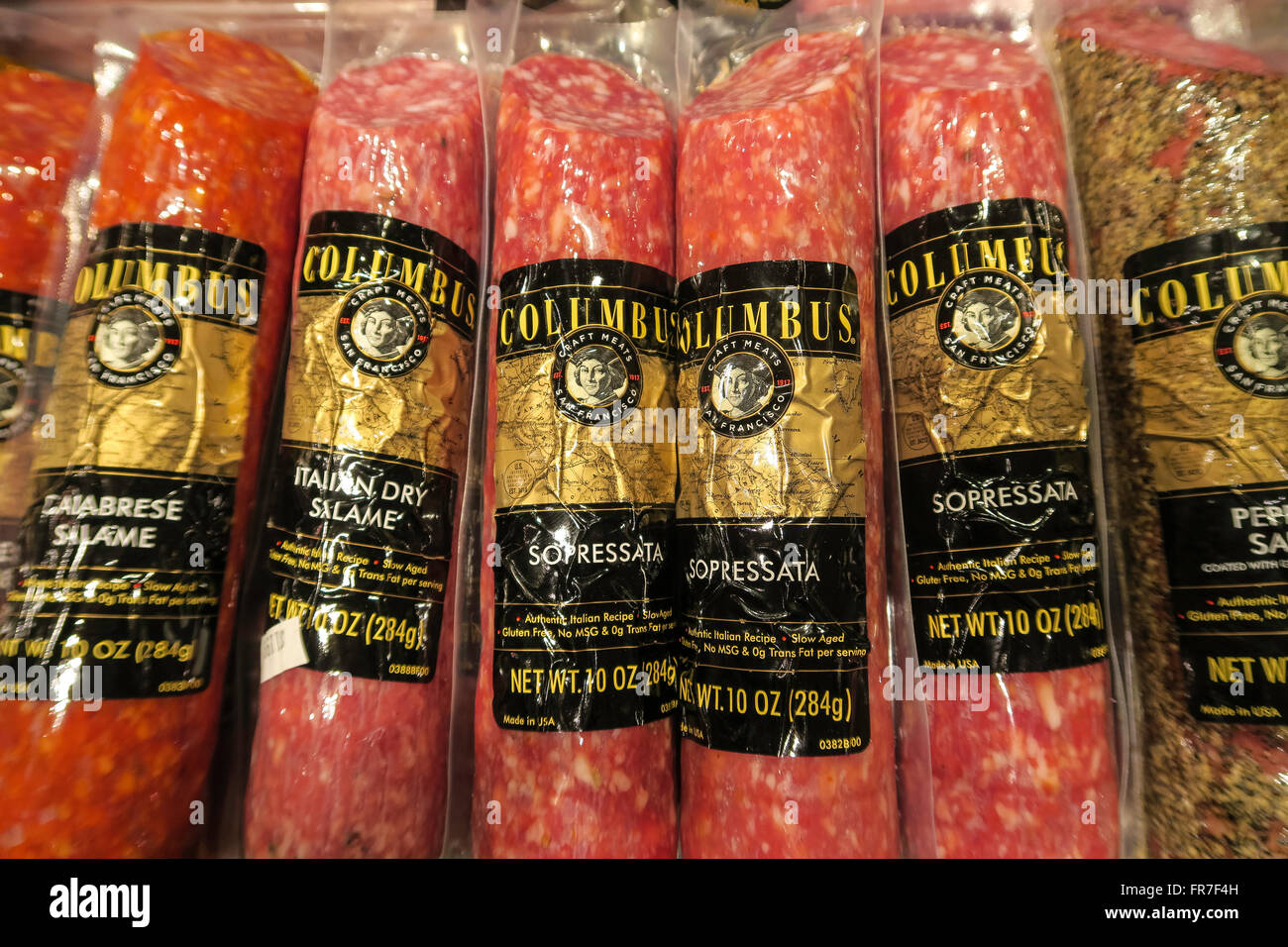 Italian market meat hi-res stock photography and images - Alamy