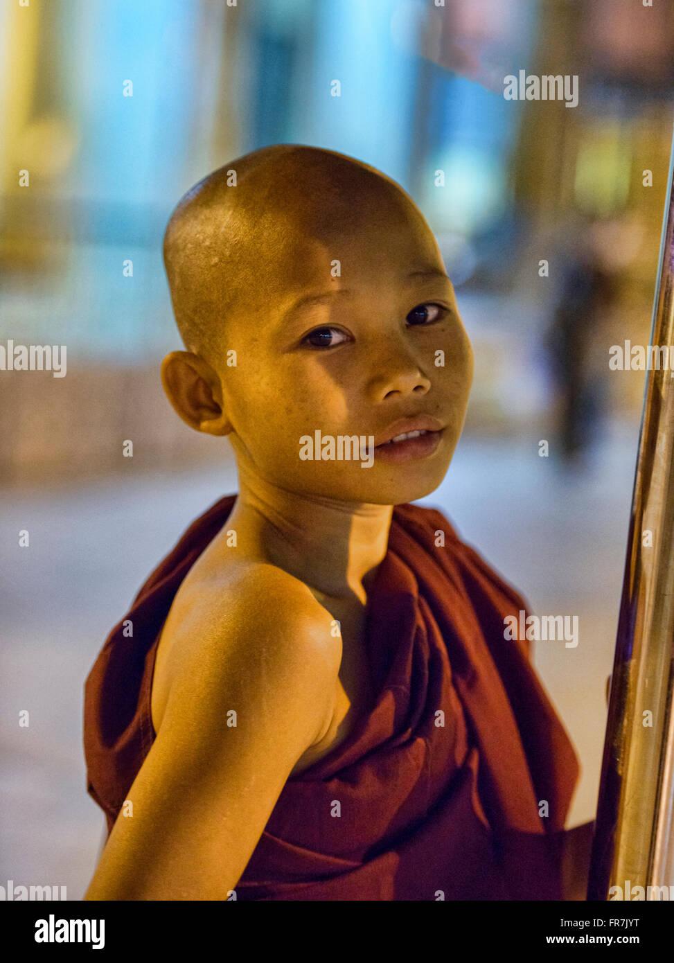 Young monk at shwedagon pagoda in yangon hi-res stock photography and ...