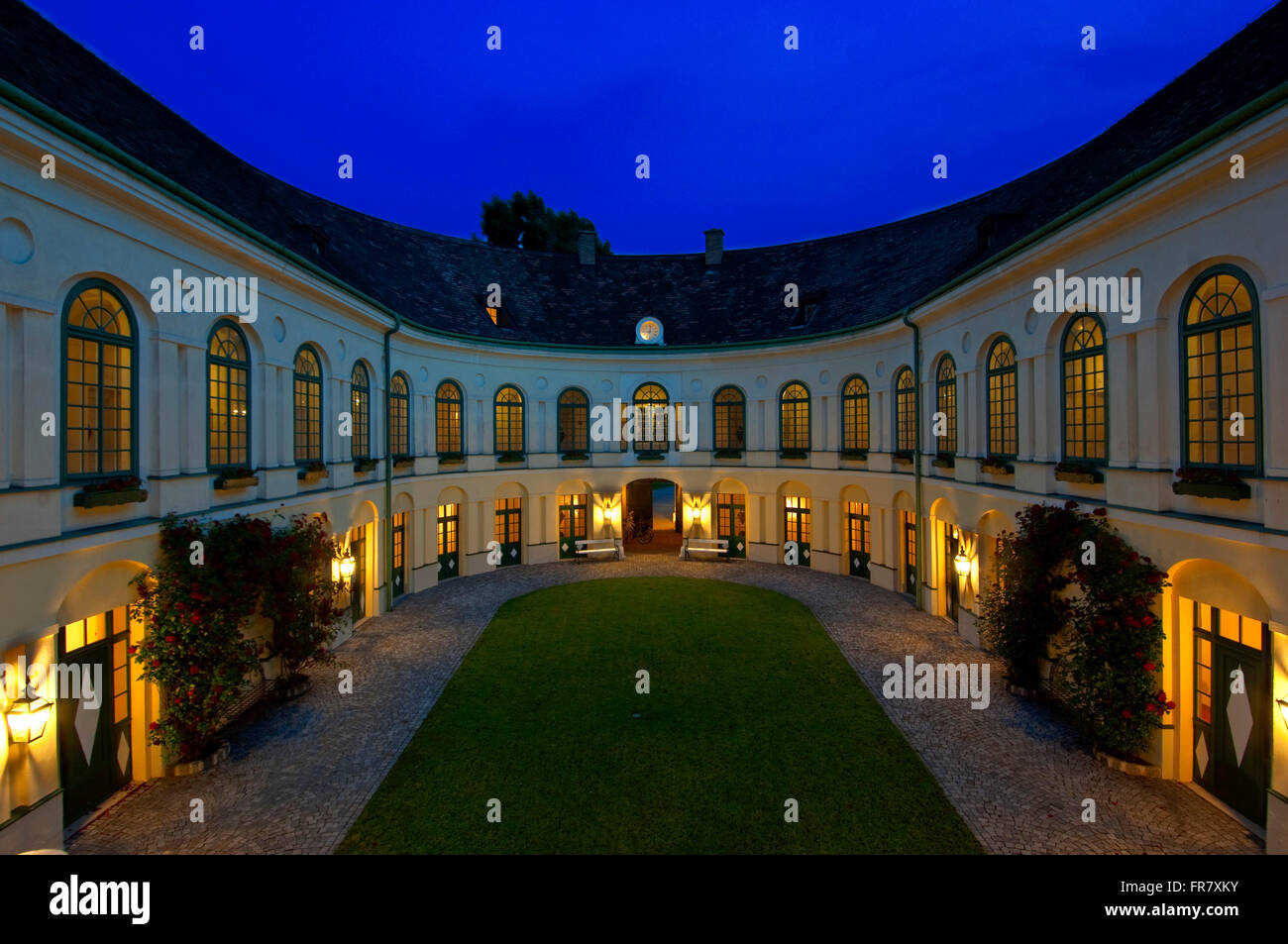 Österreich, Niederösterreich, Baden bei Wien: Fassadendetail des ...