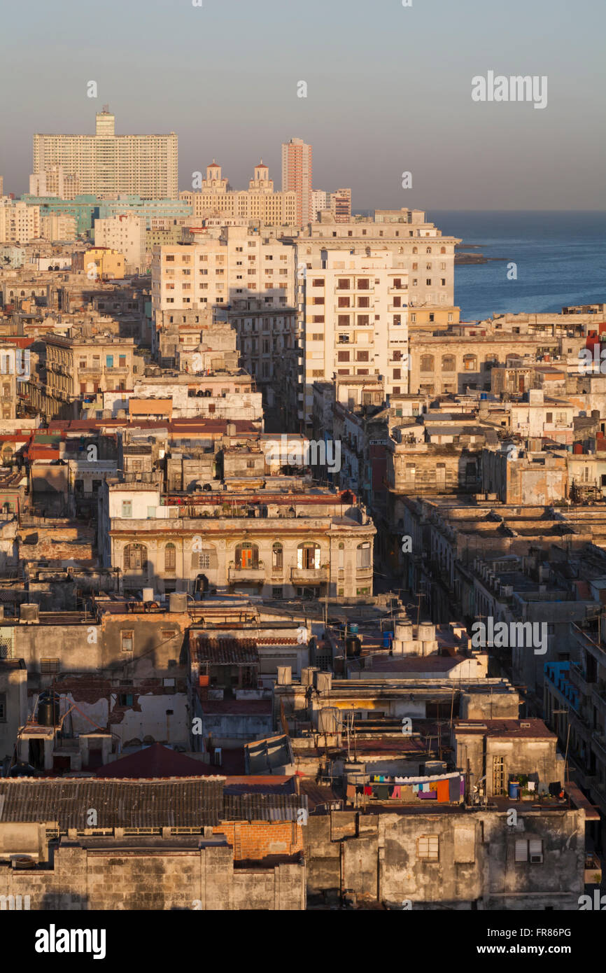 Havana modern buildings hi-res stock photography and images - Alamy