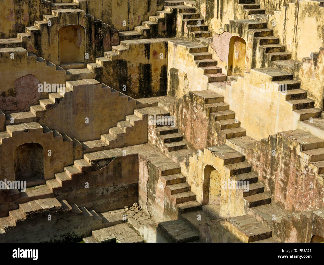 Mc escher hi-res stock photography and images - Alamy