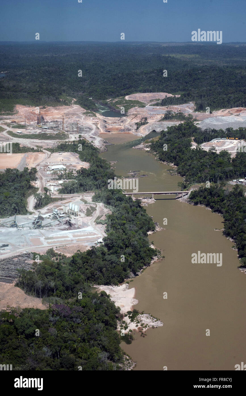 Aerial view of construction of the hydroelectric plant Teles Pires ...