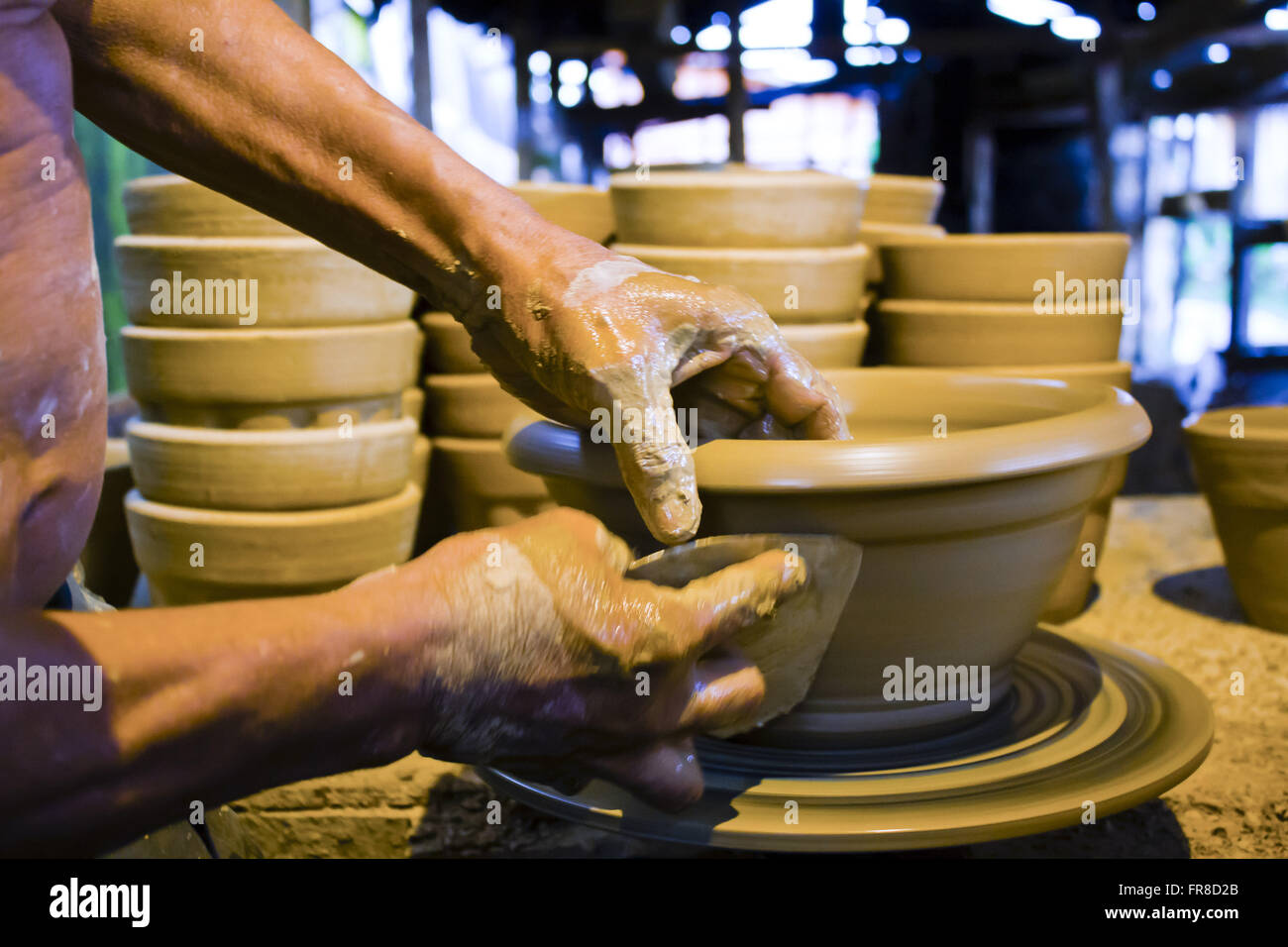 Vessel clay hi-res stock photography and images - Alamy