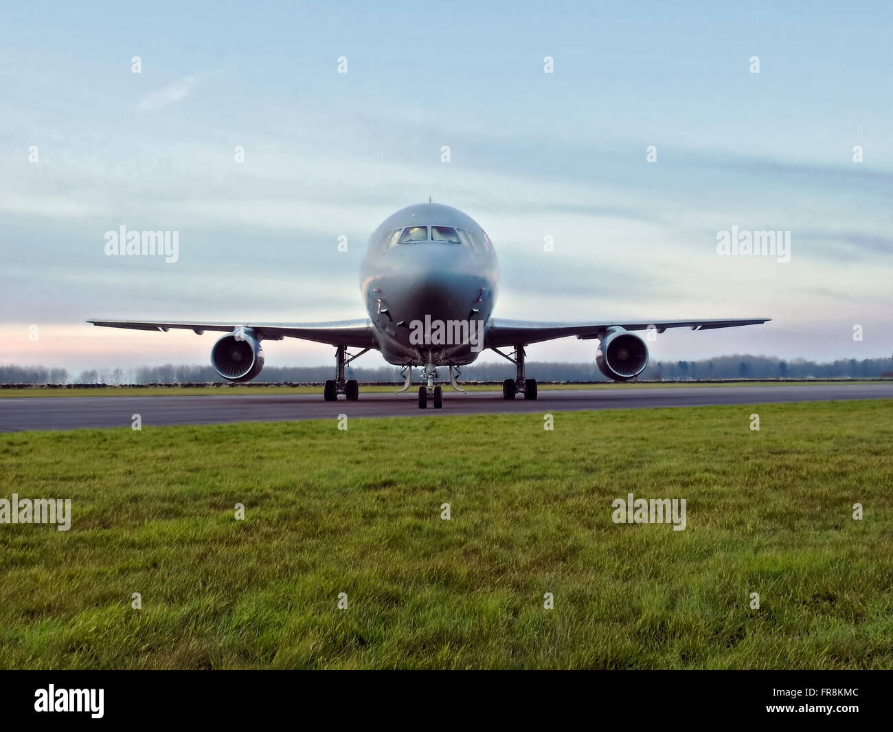 Lockheed TriStar, RAF tanker aircraft on the runway at Bruntingthorpe ...