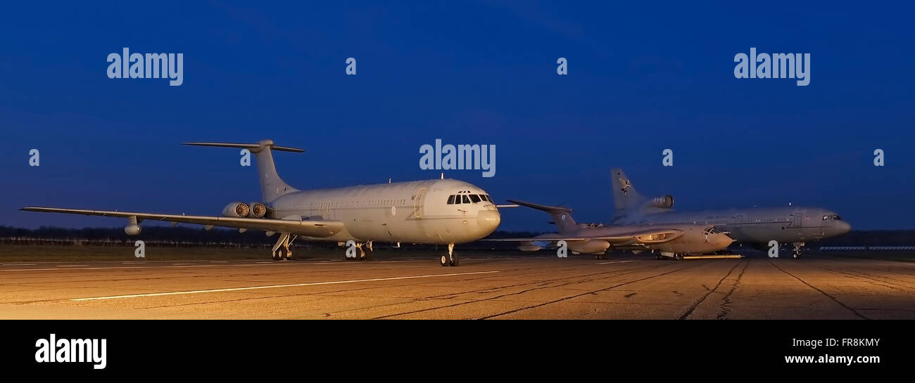 Victor airfield aircraft airport airport runway hi-res stock ...