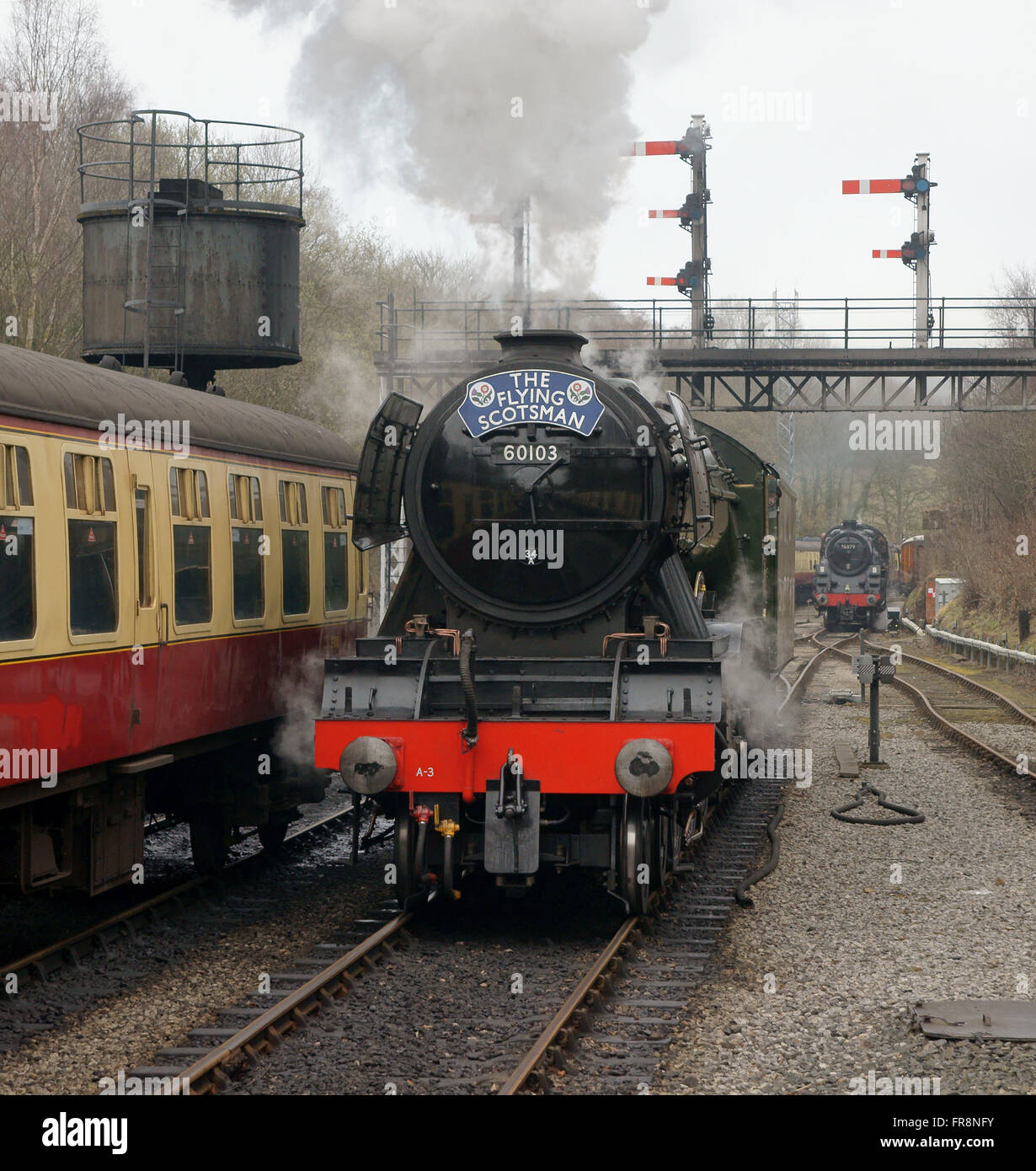 Flying Scotsman steam locomotive "running round" at Grosmont station on ...